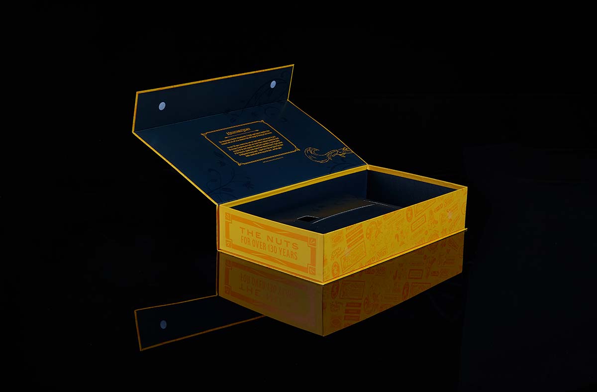 Custom Rigid Boxes | Rigid Box Packaging with Lids | Castle Pierce